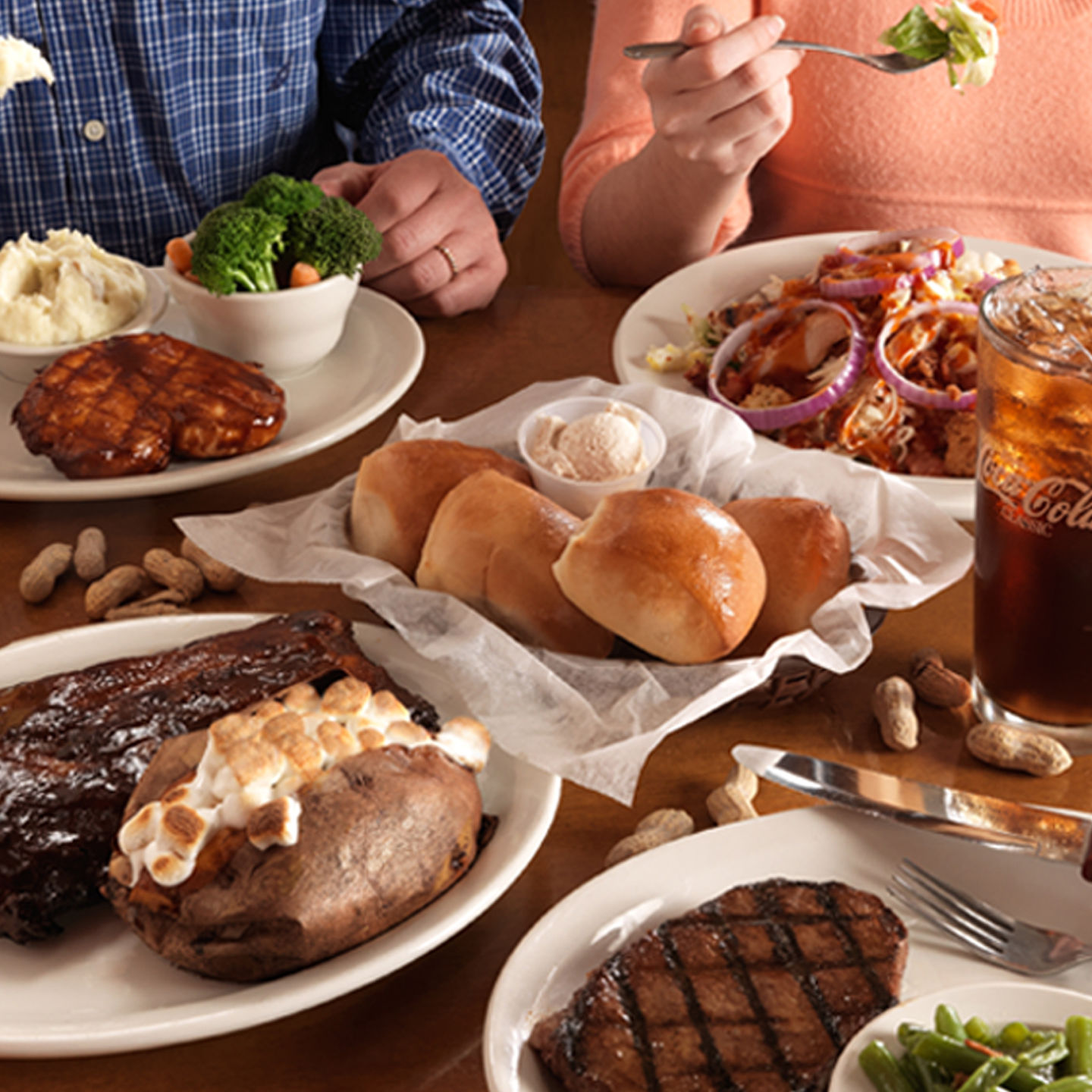 Texas Roadhouse Opens For Dinner On Monday Feb 20 Business Herald Texas Roadhouse Opens For Dinner On Monday Feb 20 Business Herald