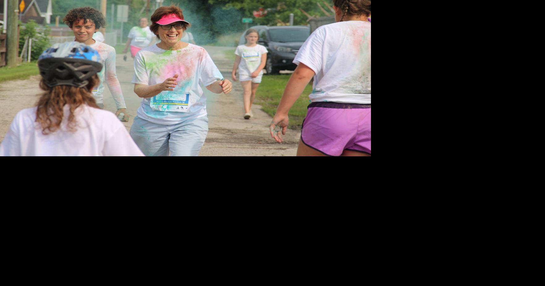 Retiring Prichard Elementary teacher celebrated during color run/walk | News | waynecountynews.com