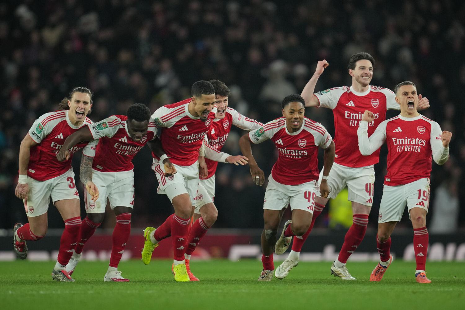 Arsenal beats Crystal Palace in penalty shootout to reach League Cup ...
