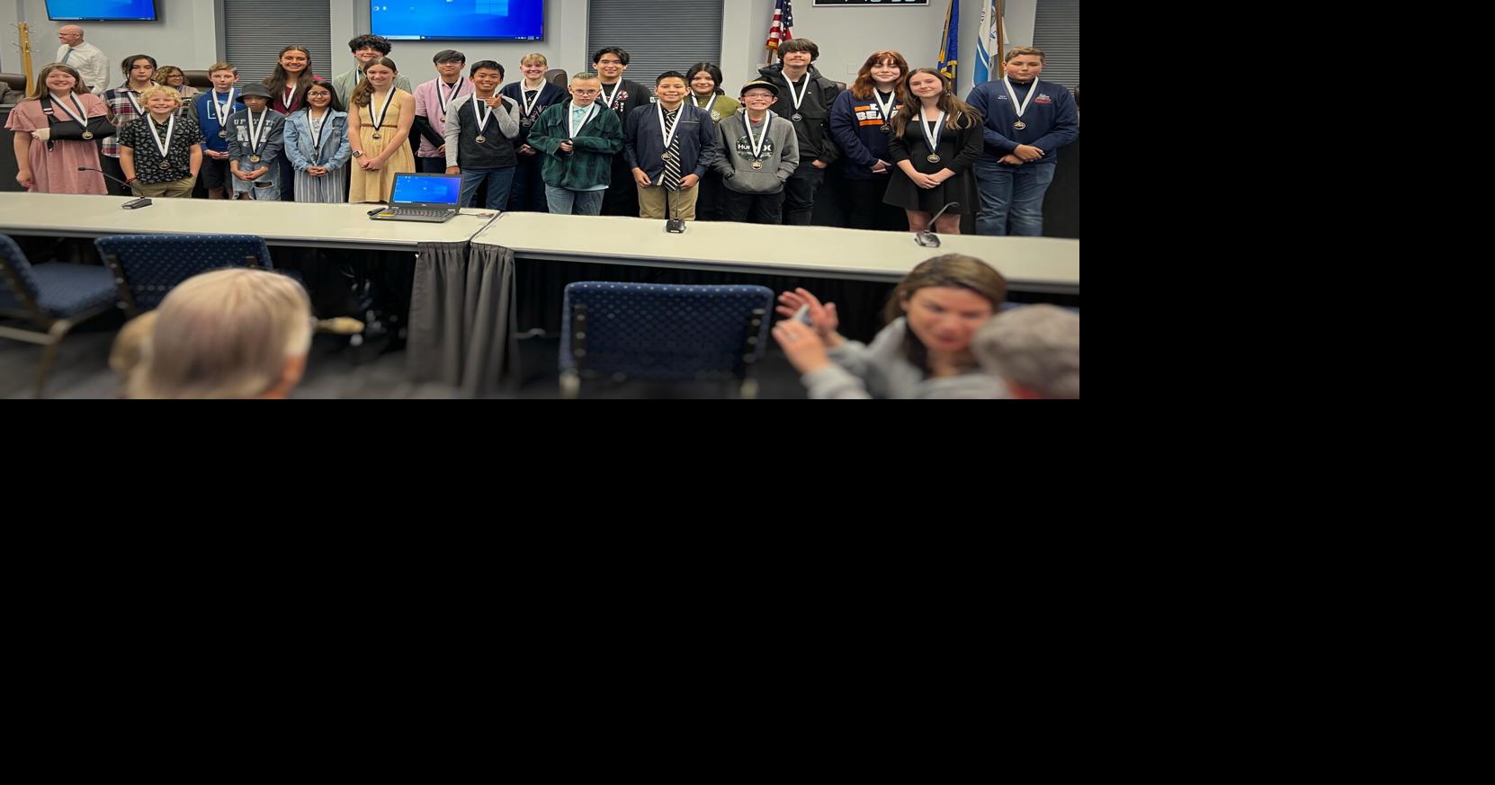 Twenty-two Recognized with Distinguished Student Awards | News | 2news.com