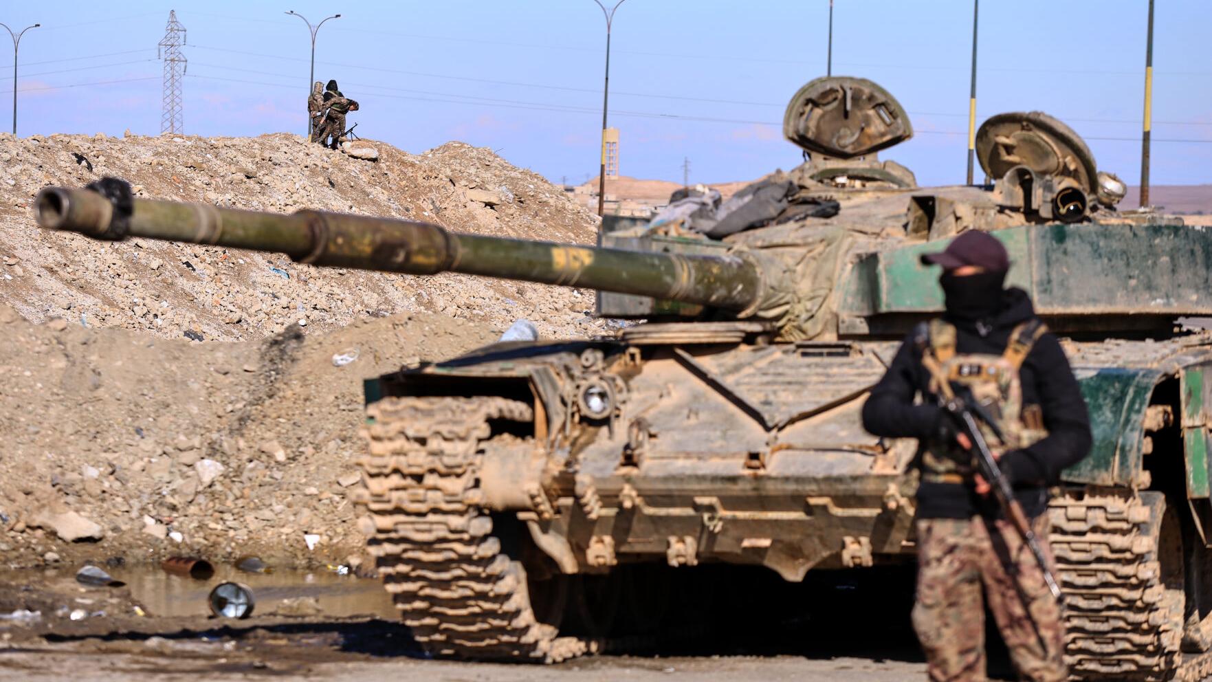 Syrian military accuses Kurdish forces of allowing IS-linked detainees ...