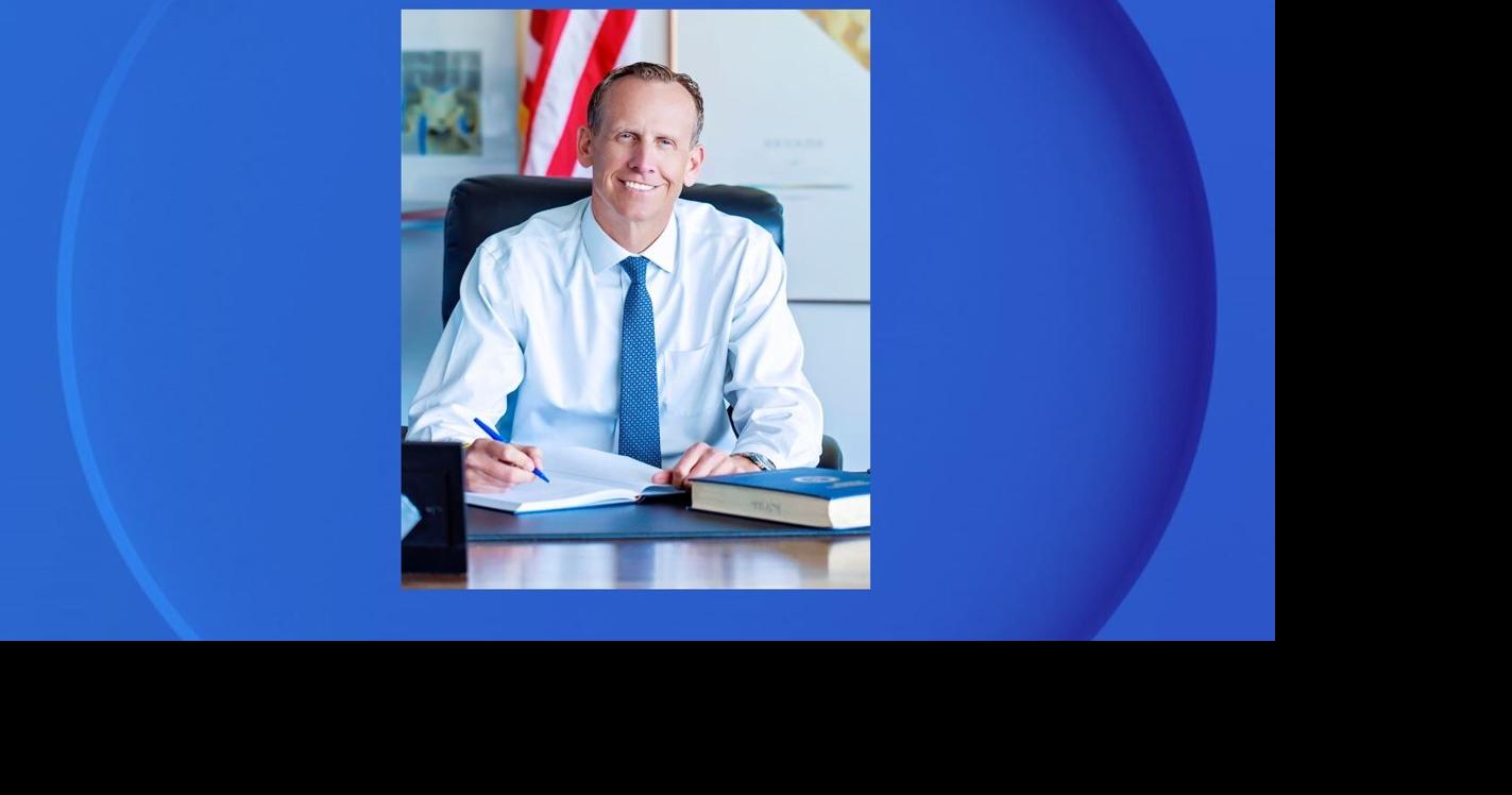 Washoe County District Attorney Chris Hicks announces 2026 re-election ...