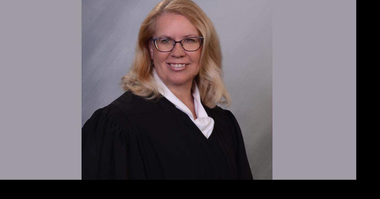 Former Washoe County Judge Bridget Robb pleads guilty in stalking case ...