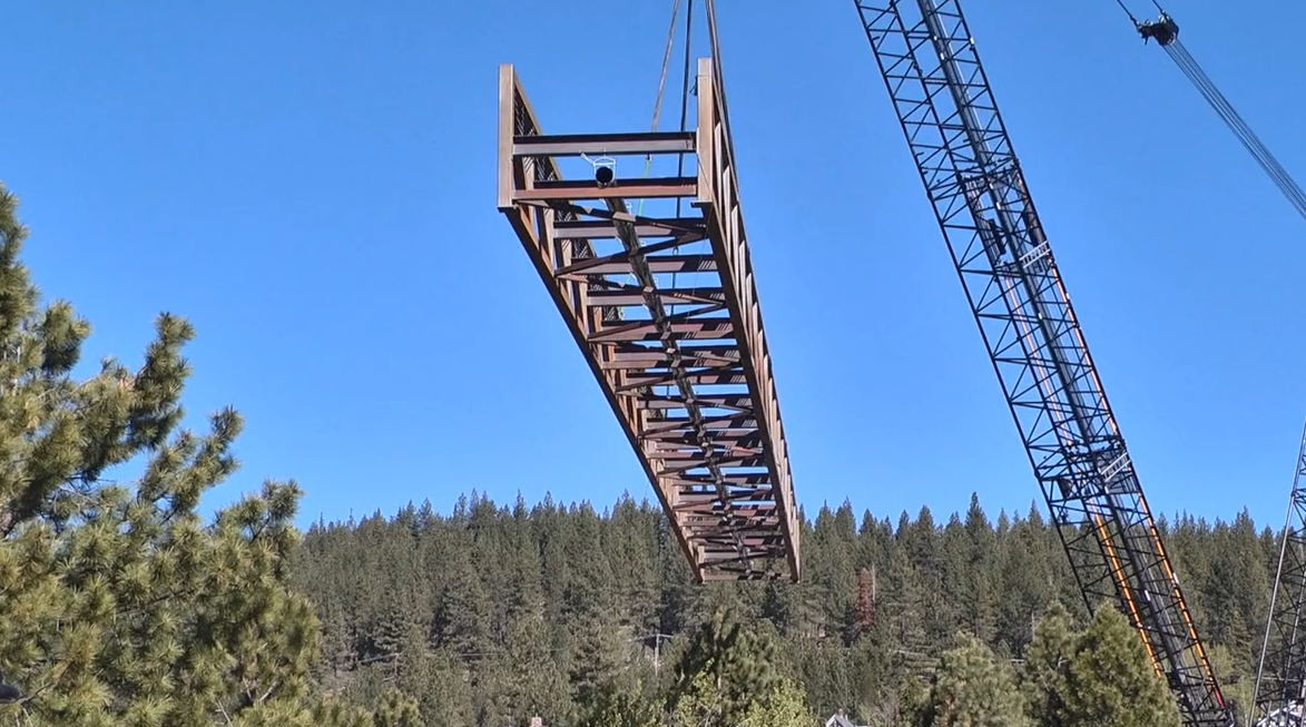 New Bike and Pedestrian Bridge Installed in Truckee | News | 2news.com