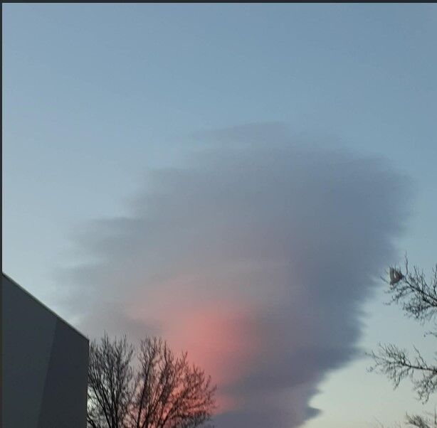Sierra Wave Clouds fill the sky and the science behind them | News ...