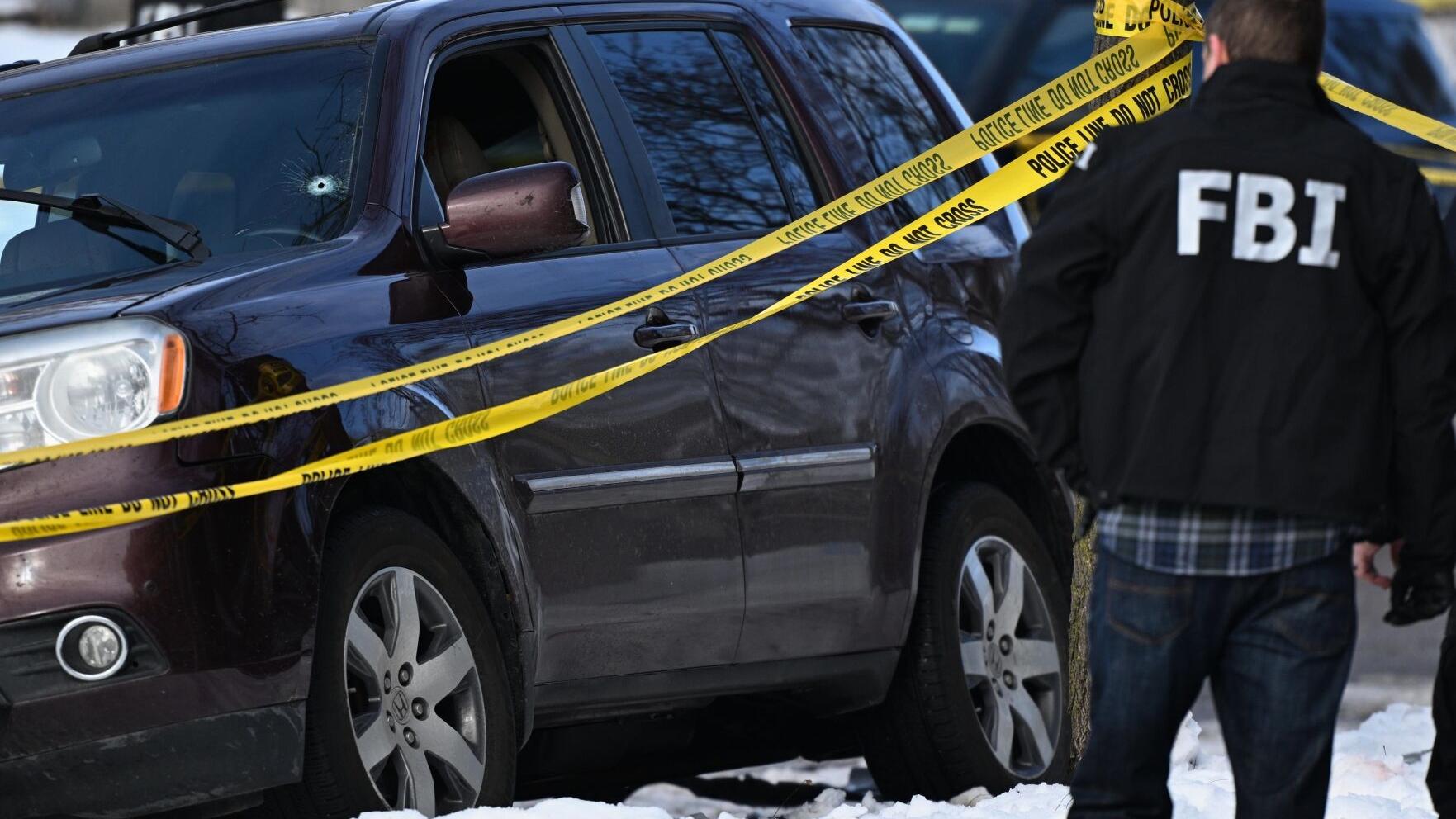 ICE officer kills Minneapolis driver as President Trump's latest ...