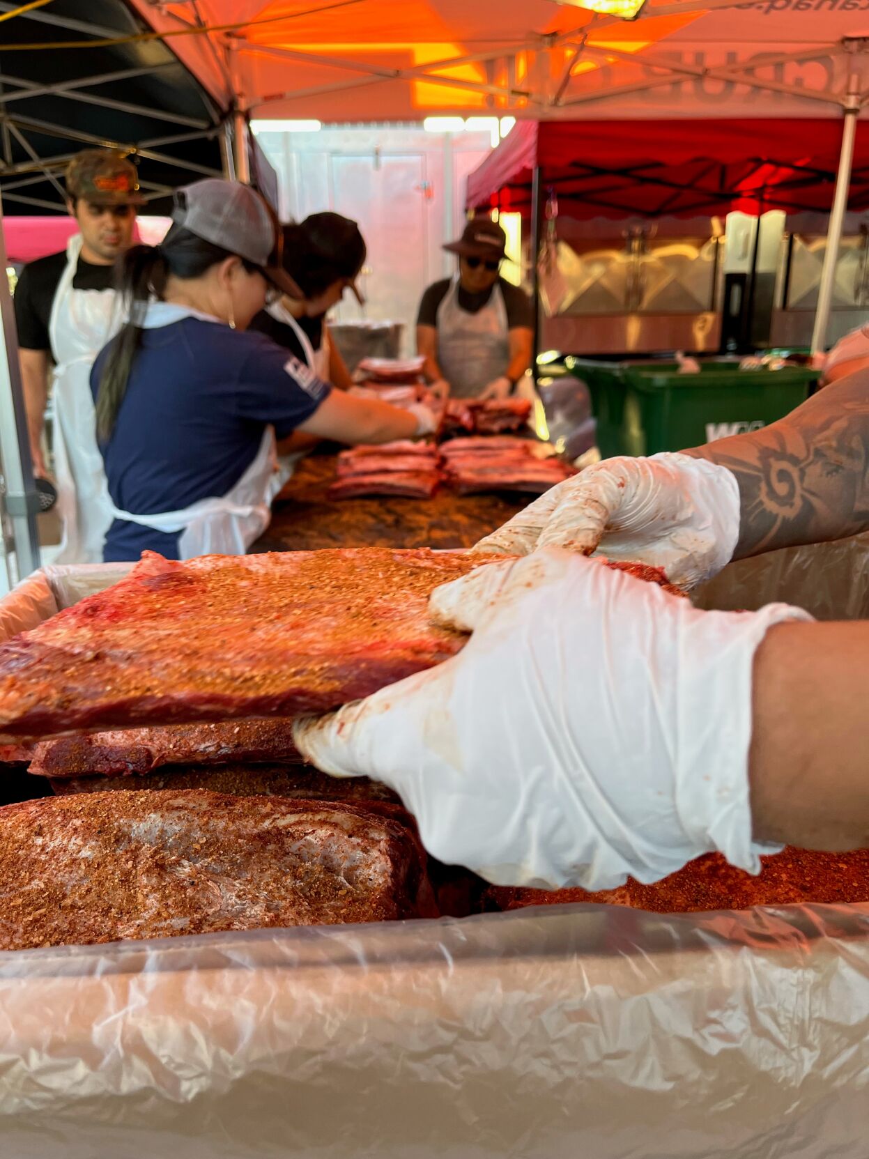 Preparations for the Nugget Rib Cook Off | News | 2news.com