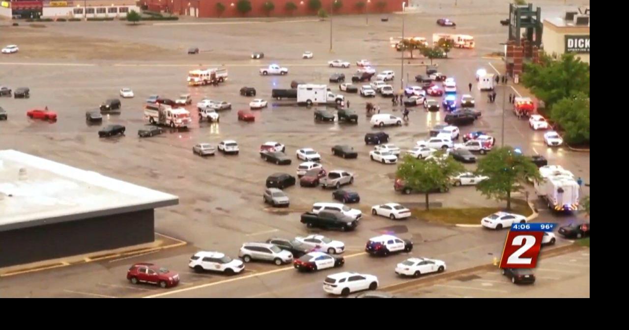 Police: Armed Bystander Helped Prevent More Deaths At Indiana Mall ...