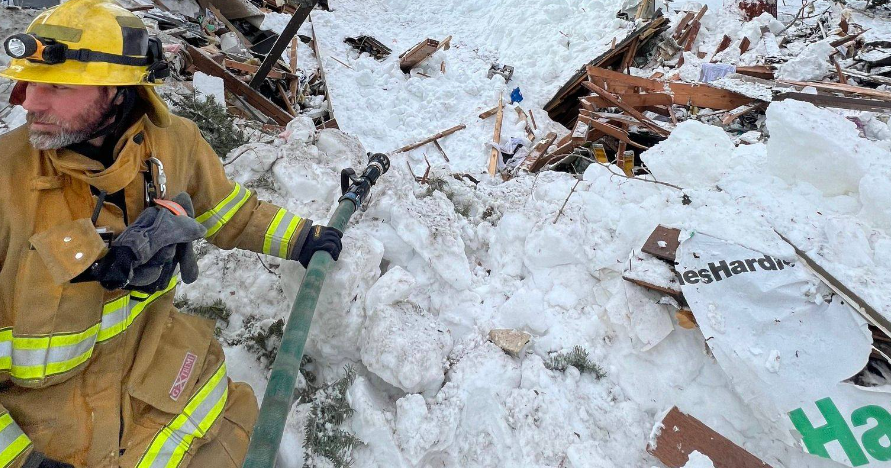 Four of Five People Hurt After Explosion at Mammoth Lakes Condo out of ...