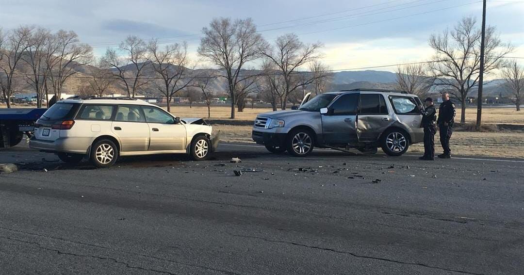 Police Respond to Rock & Edison Crash | | 2news.com