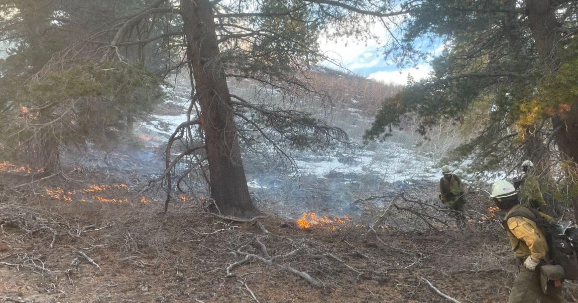 Lightning-sparked fire burns in Inyo County; smoke may be visible ...