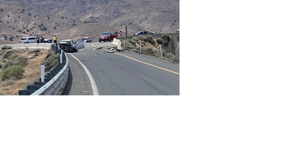 Deadly crash on eastbound 80 at Lockwood | Local News | 2news.com