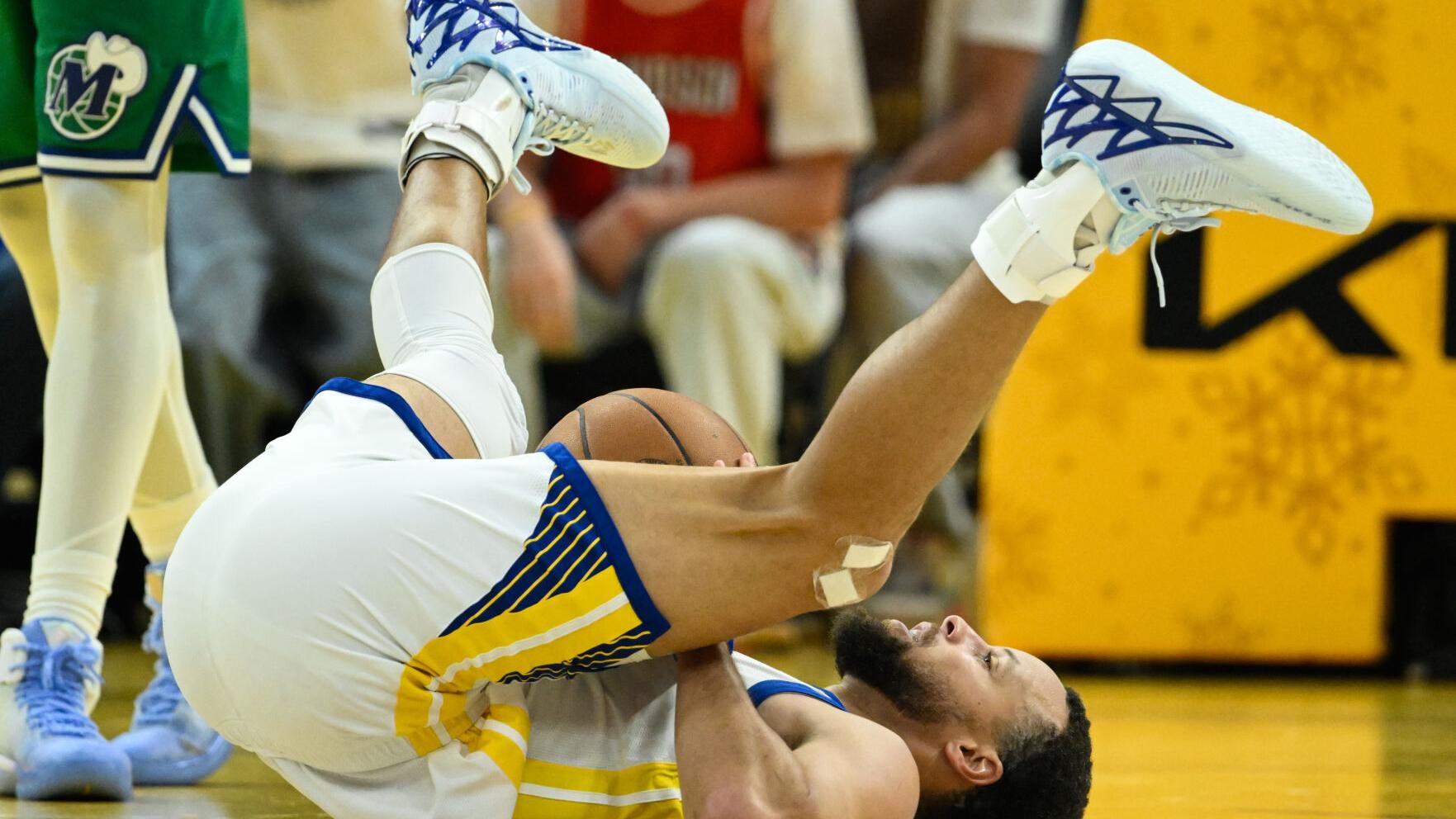 Stephen Curry, Jimmy Butler lead the way as Warriors beat Mavericks 126 ...