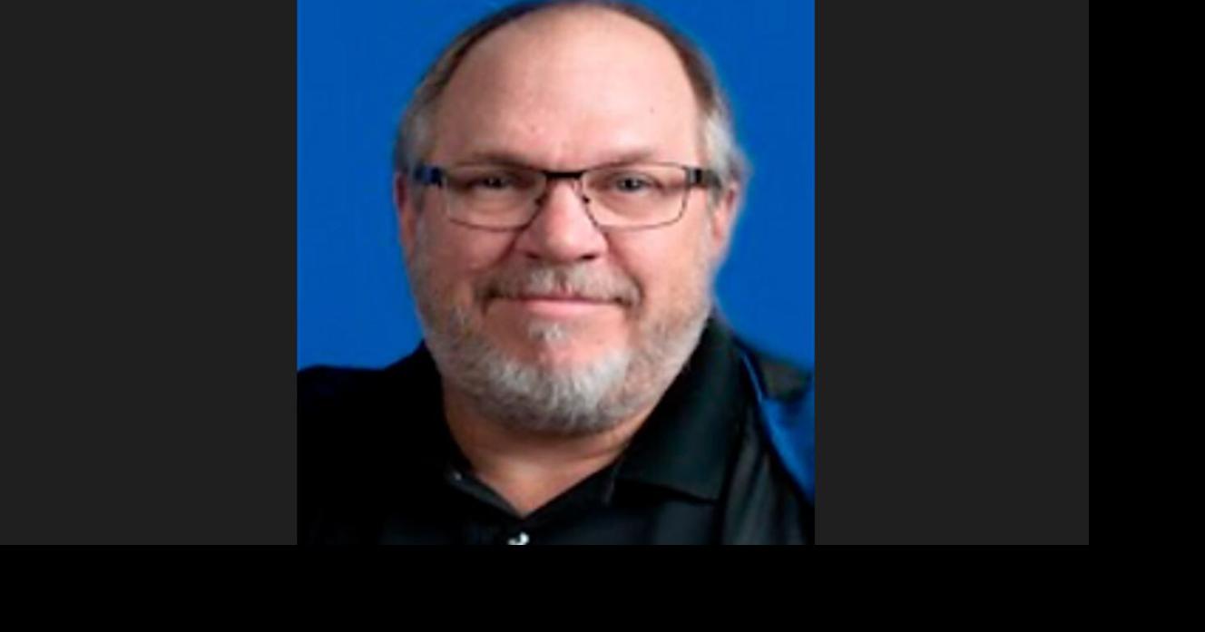 Carson High Teacher Wins 2023 Girls Cross Country Coach of the Year ...