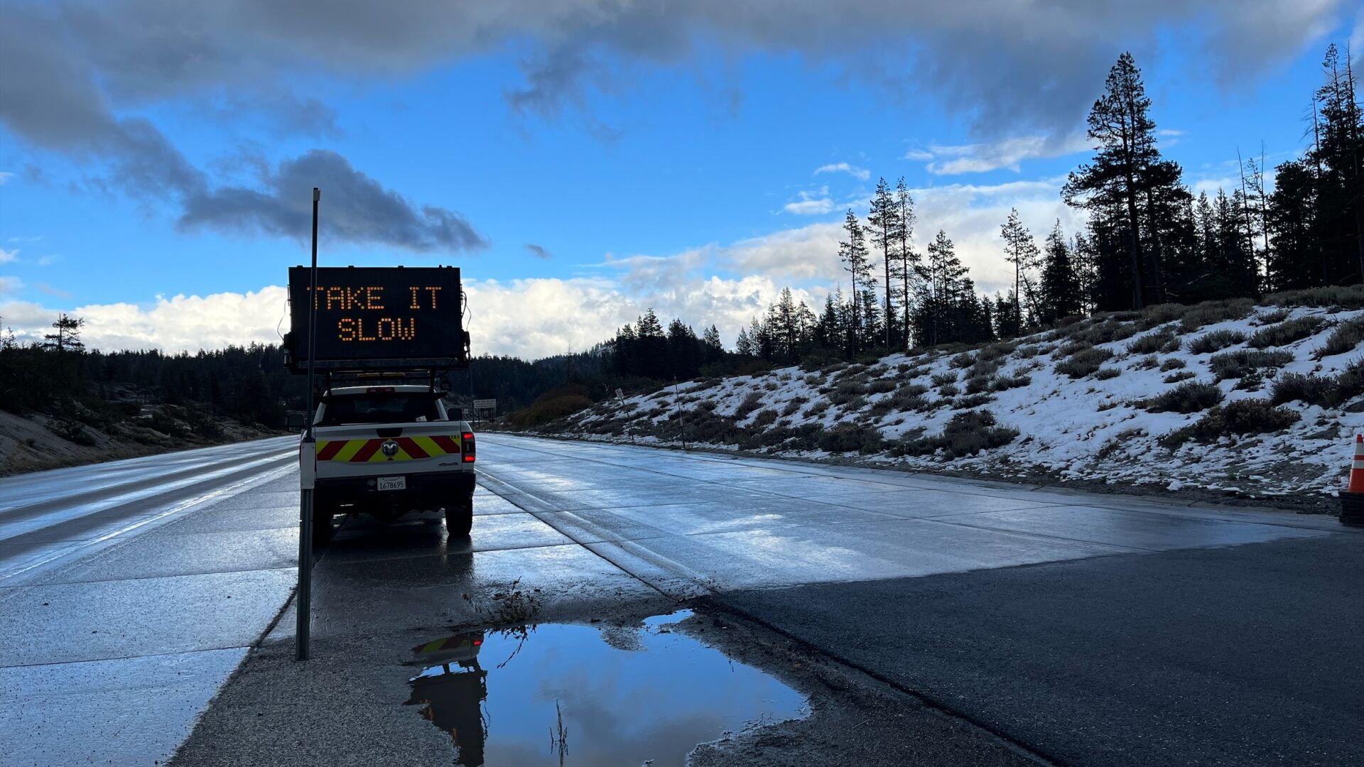 CalTrans offers winter driving tips as first snow hits Donner Summit | California News | 2news.com