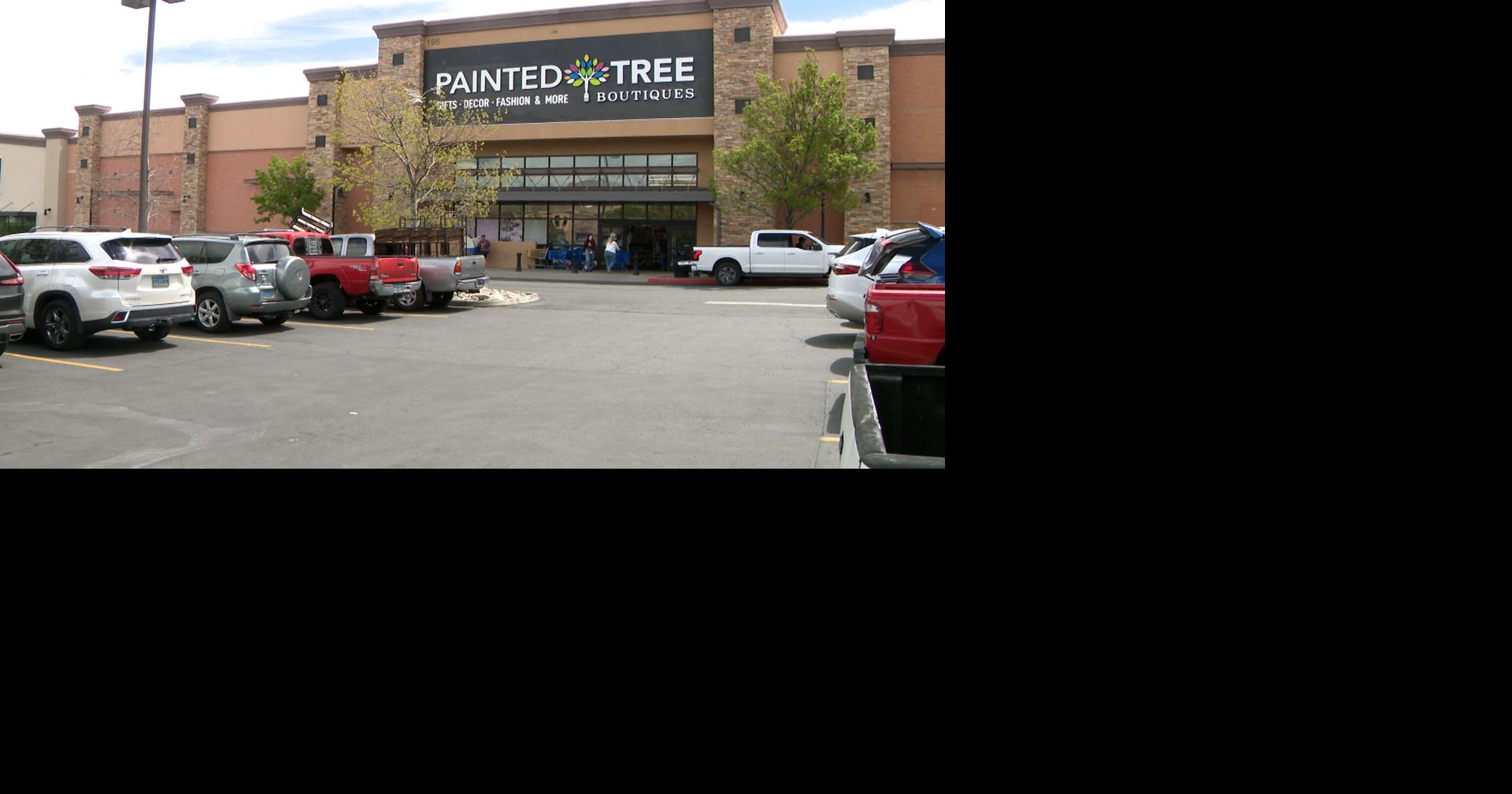 Painted Tree Boutiques abruptly closes, leaving many local vendors ...