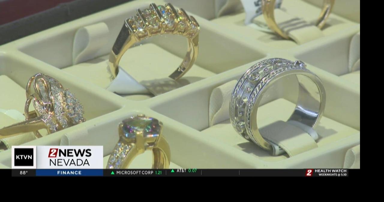 People are Resorting to Pawn Shops for Extra Cash | News | 2news.com