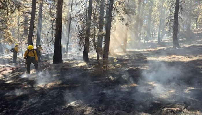 Davis Fire crews to patrol containment lines; 5,824-acres, 92% ...