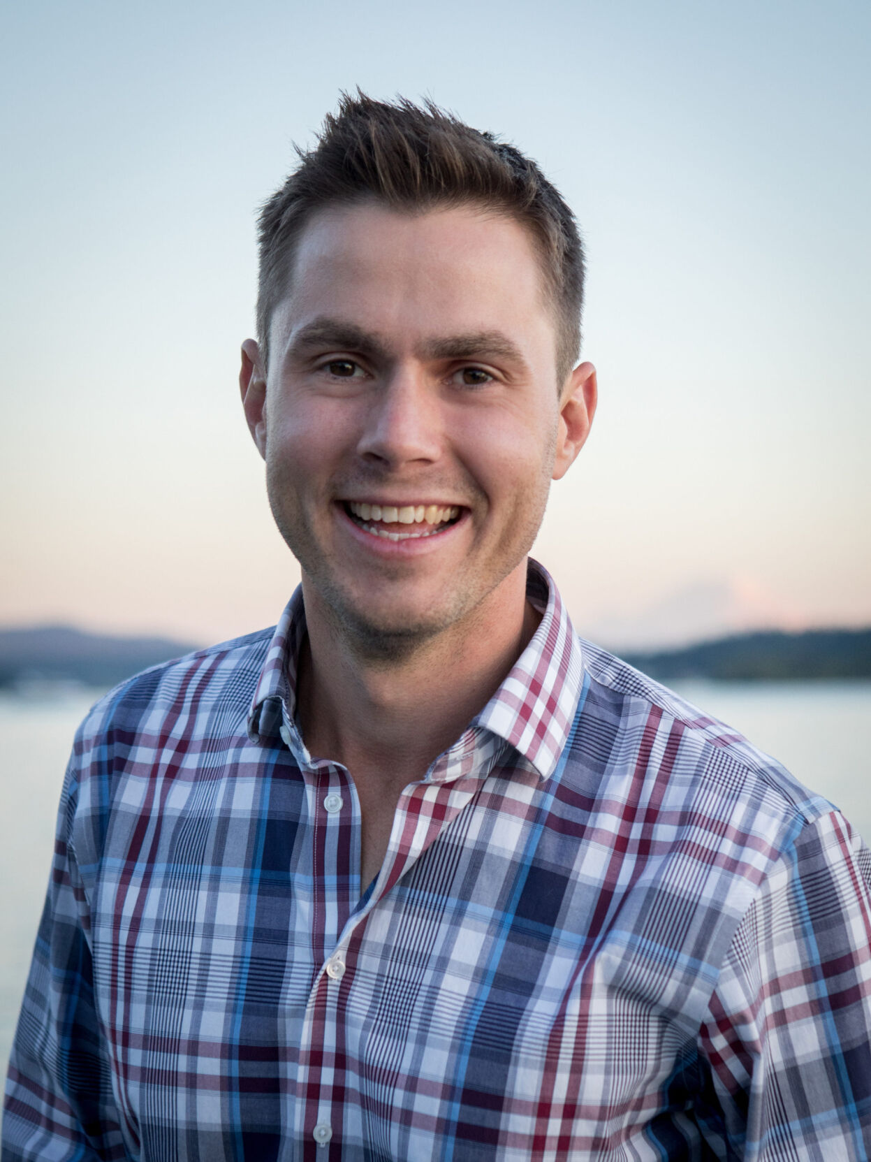 24 Hours: Doug Perry | Lifestyle | 425business.com