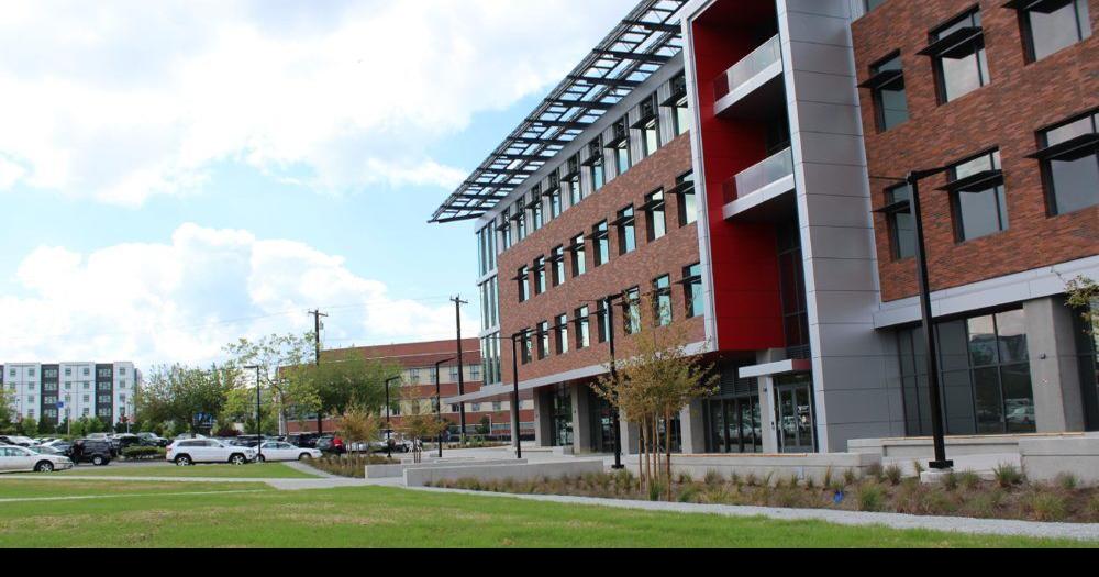 New WSU Building Delivers More Four-Year Degrees | News | 425business.com