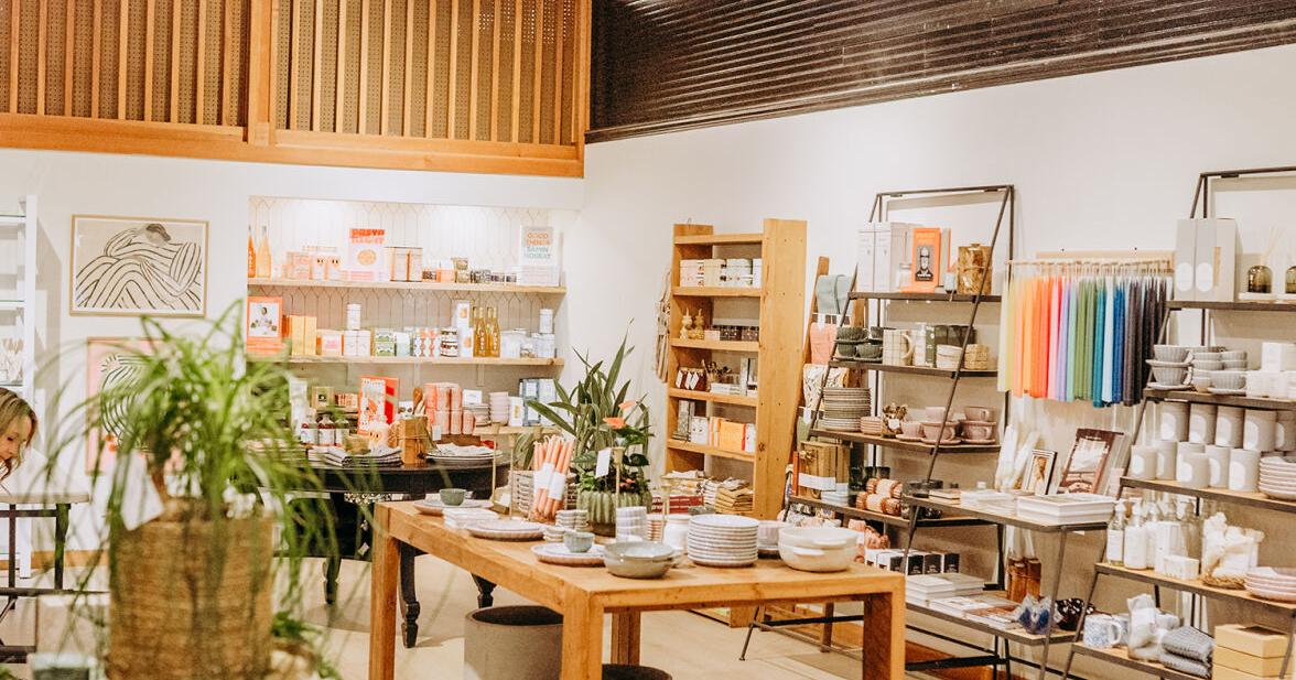 Snoqualmie’s Railroad Avenue Has a New Plant and Gift Shop | News ...