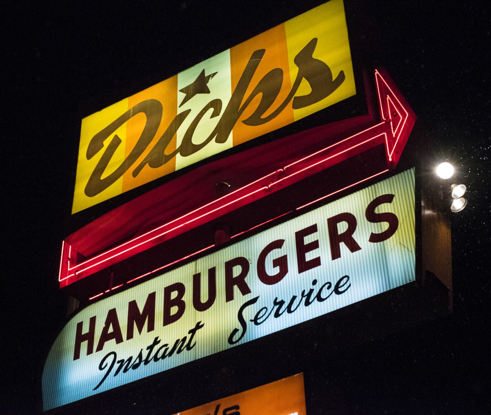 Dick’s Celebrates New Tulalip Location | News | 425business.com