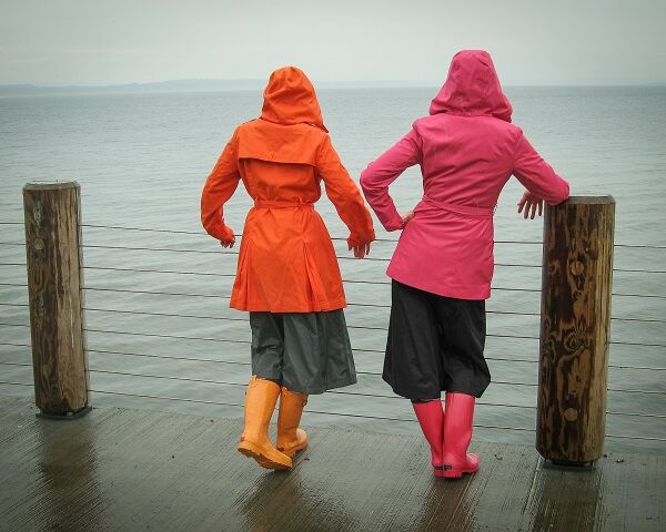 Waterproof Skirts for Rainy Washington Days | Style | 425magazine.com