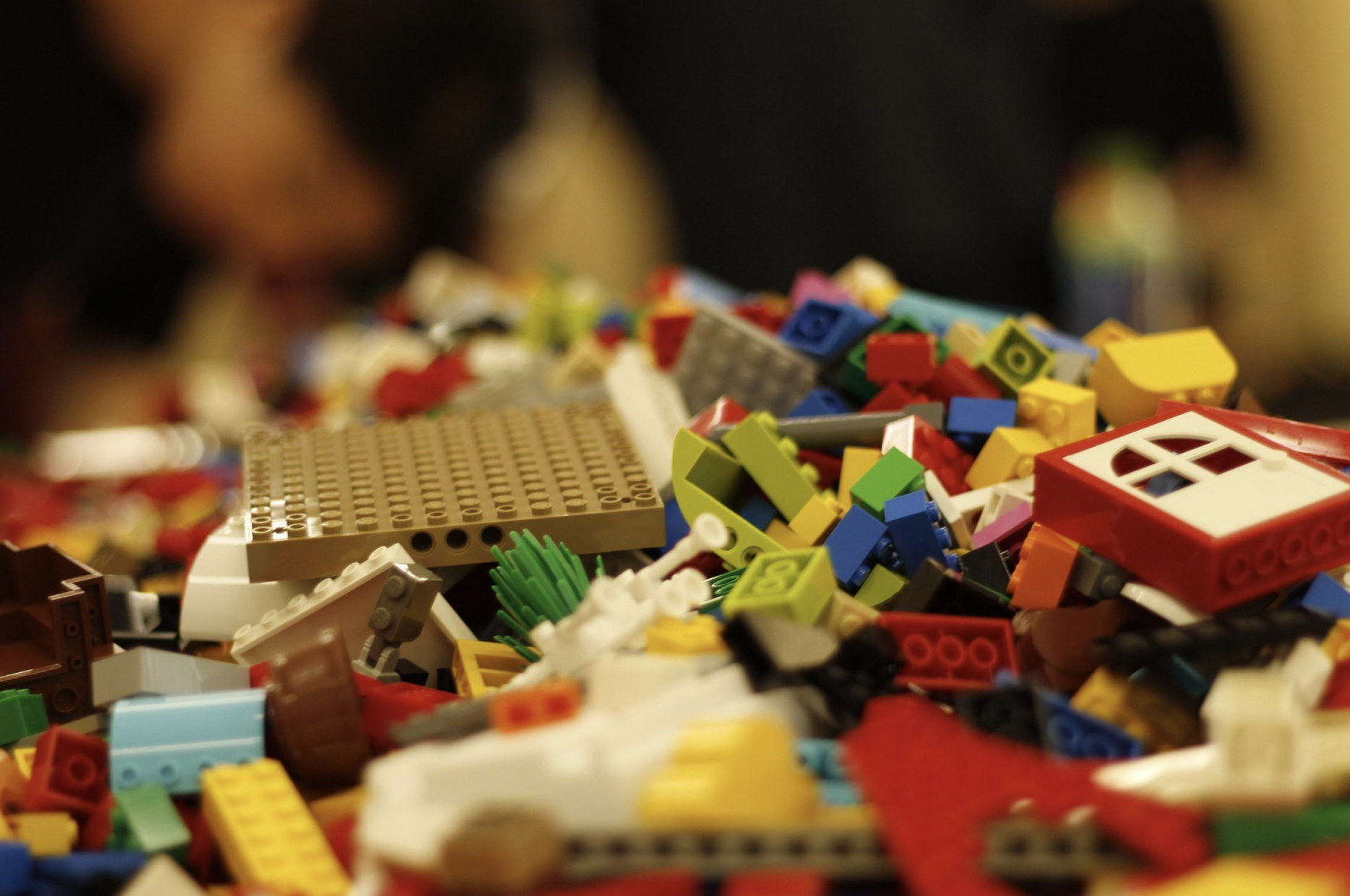 It's Playtime at the Washington State Toy Show | A&E | 425magazine.com