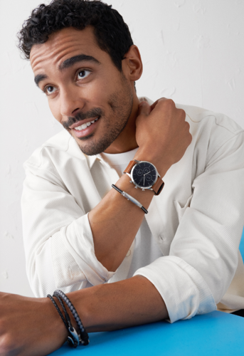 Spring Tech Preview | A&E | 425magazine.com