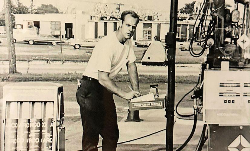 A Petitt's gas station breakfast club meets monthly | News | 70and73.com