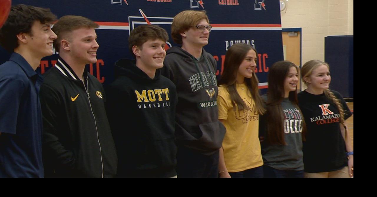 Seven Powers Catholic student-athletes sign to play college sports ...