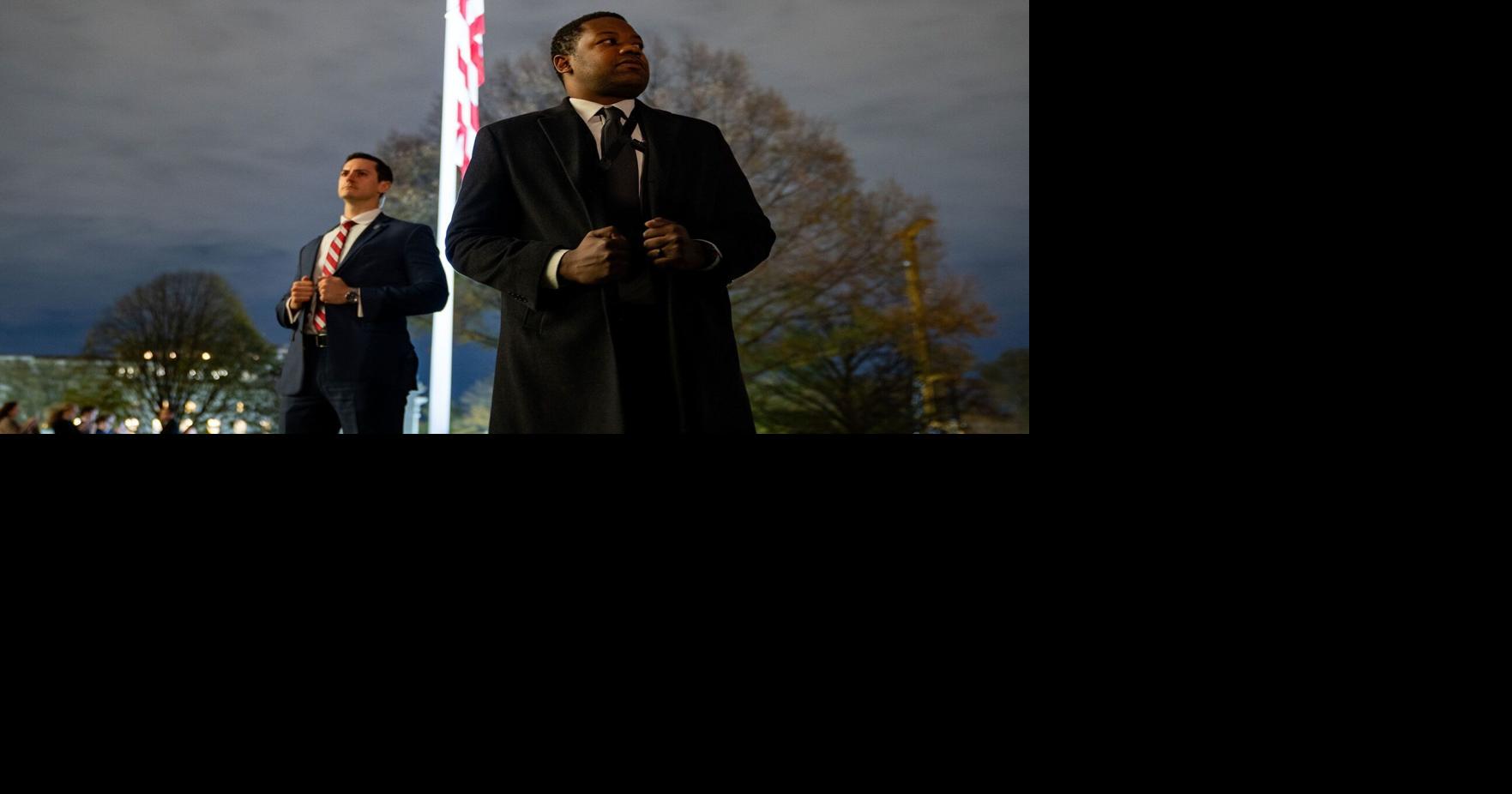 Secret Service will offer tailored suits to protective detail agents ...