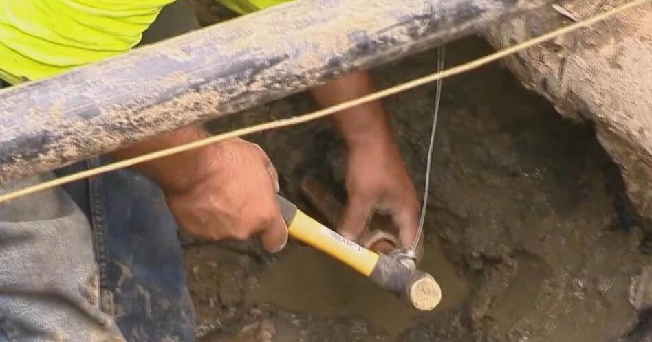 Flint councilperson reacts to lead pipe replacement project deadline | News | abc12.com
