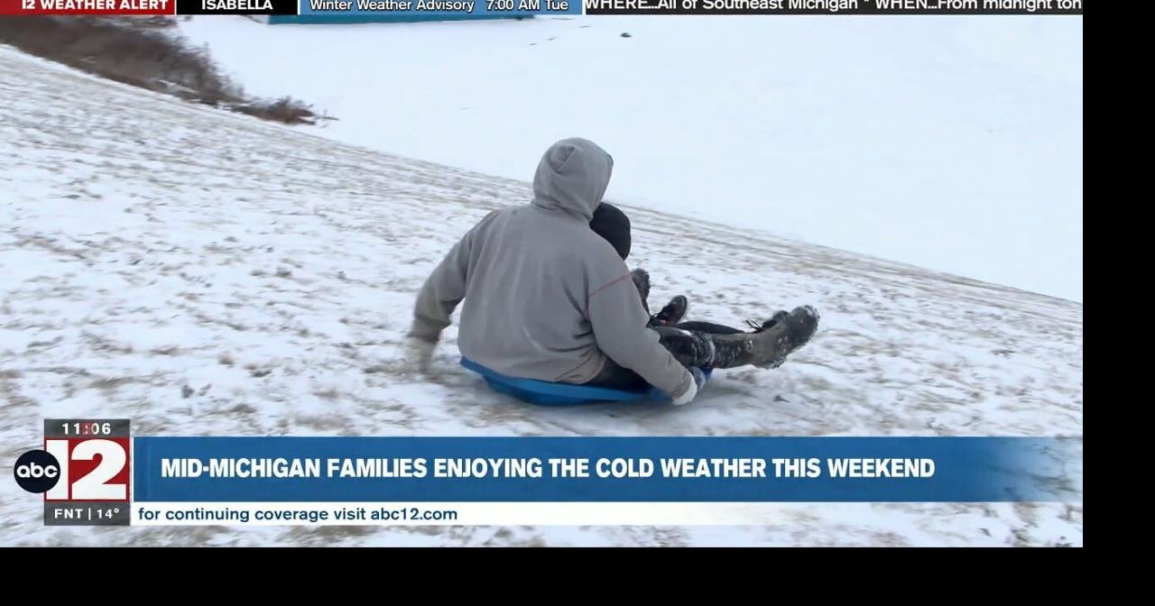 Families enjoy cold weather fun in Mid-Michigan | Video | abc12.com