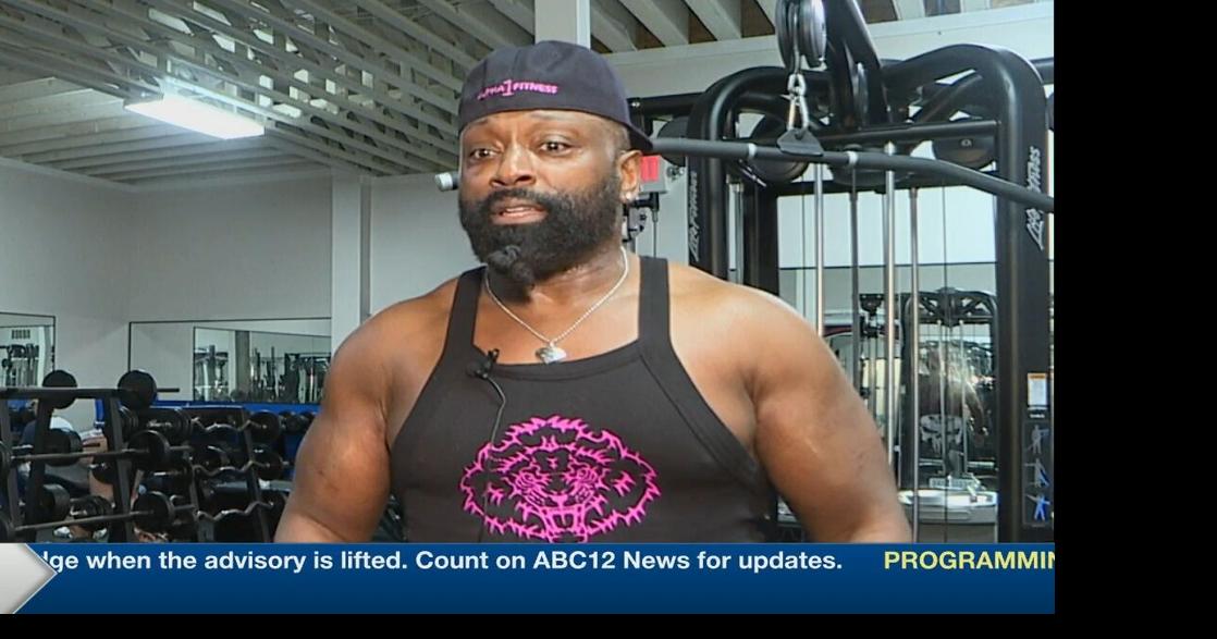 Former NFL player Monty Brown brings flag football to Saginaw | Local ...