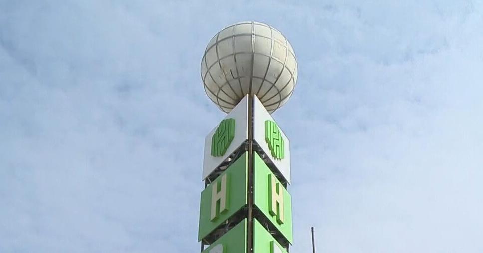 Weather ball orange, hunger action ahead in Flint | Local | abc12.com