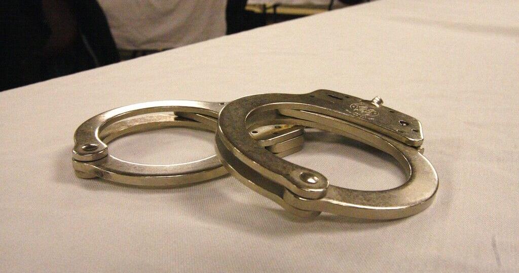 Michigan man sentenced for supplying machine guns to gang members ...