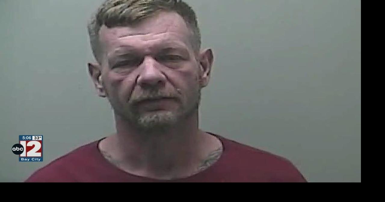 Man charged with assaulting parents in Midland County | Crime | abc12.com