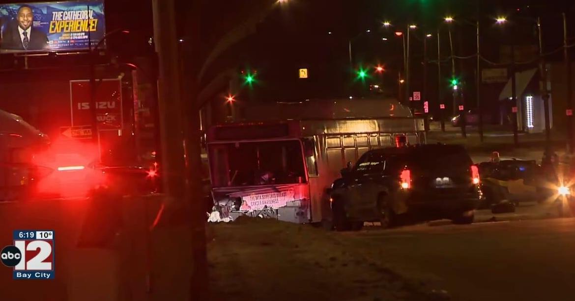 Flint police investigating a deadly crash involving an MTA bus ...
