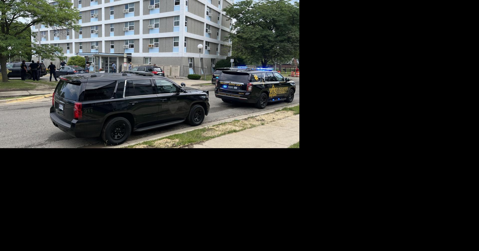 Young child falls from ninth floor at Flint apartment building | Local ...
