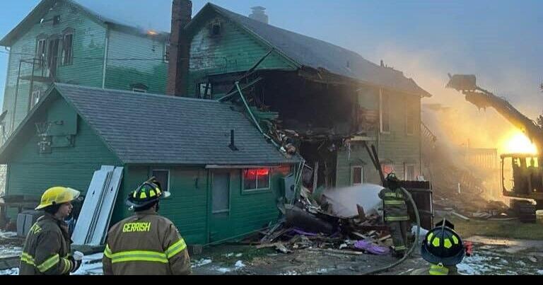 8 residents homeless after Spruce Motor Lodge fire in Roscommon | Local ...