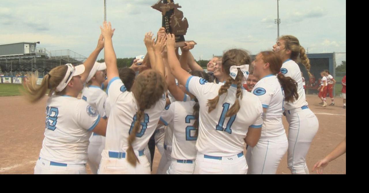 Essexville-Garber wins first regional title since 1997 | Sports | abc12.com