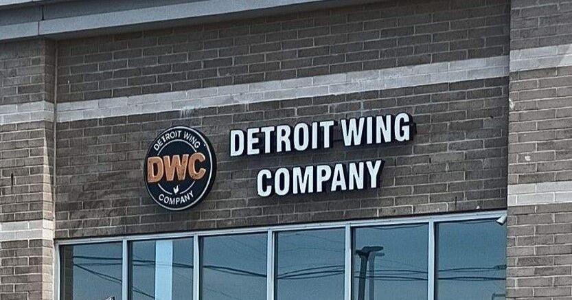 Detroit Wing Co. locations in Genesee County reopen with new menu ...