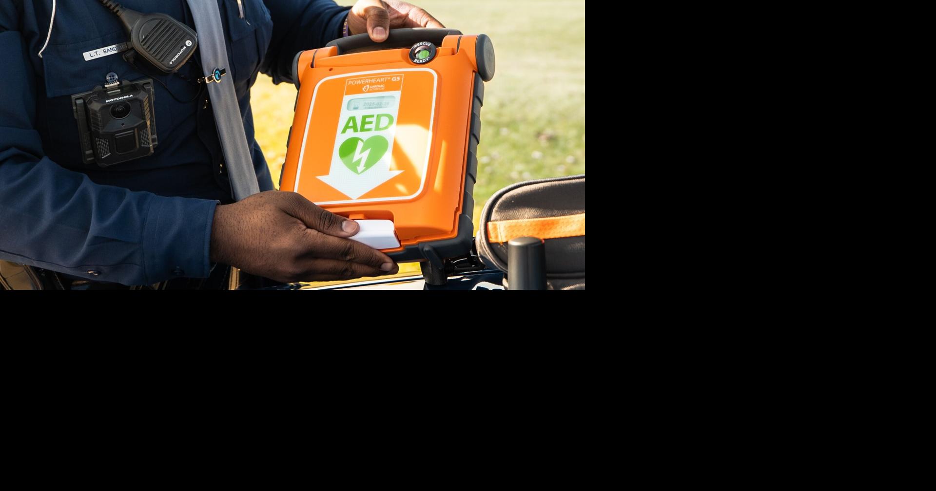 Michigan State Police deploy 340 AEDs with road patrol troopers | Health | abc12.com