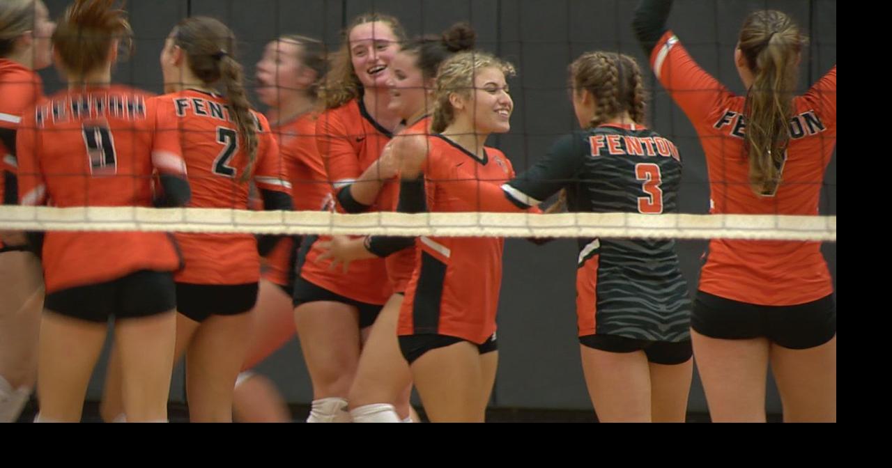HS Volleyball: Fenton sweeps rival Linden on the road | Sports | abc12.com