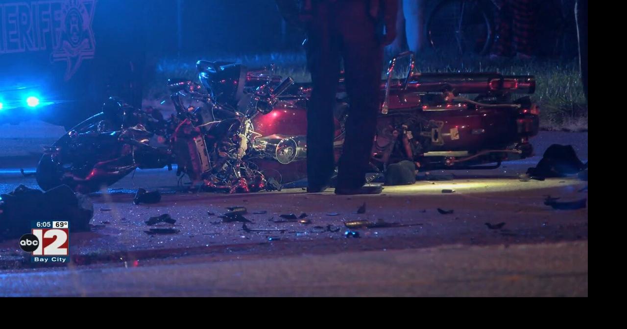 Motorcyclist dies after a crash in Flint on Tuesday | Video | abc12.com
