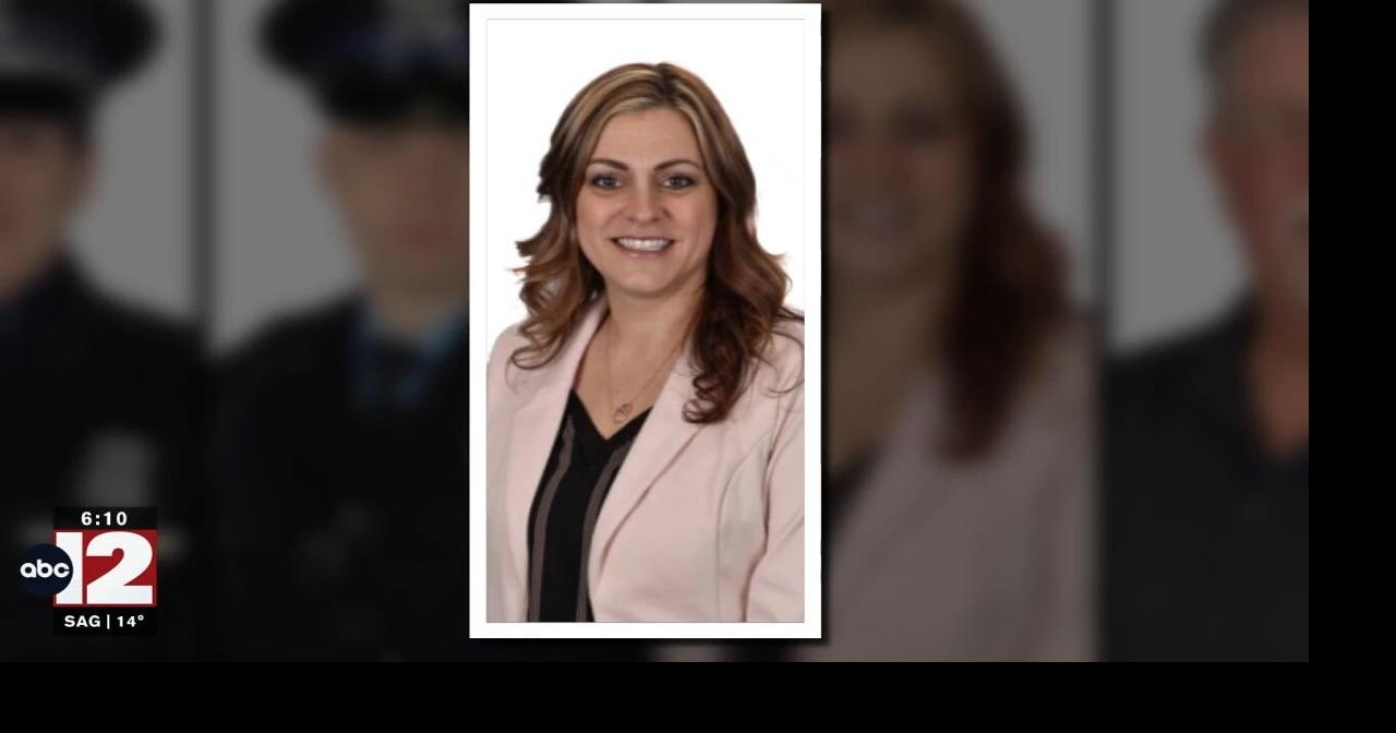 Michigan State Police Lapeer Post employee wins honor | Video | abc12.com
