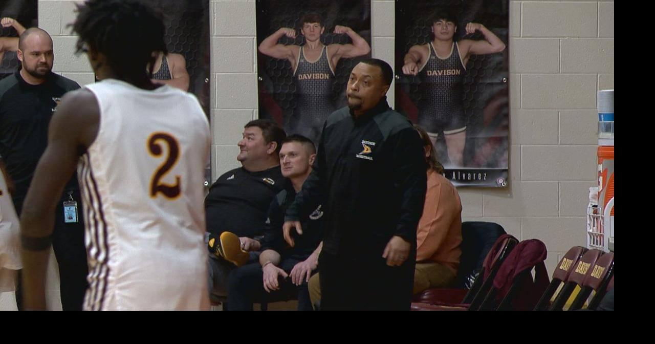 HS Boys Hoops - Davison wins 7th game in a row | Sports | abc12.com