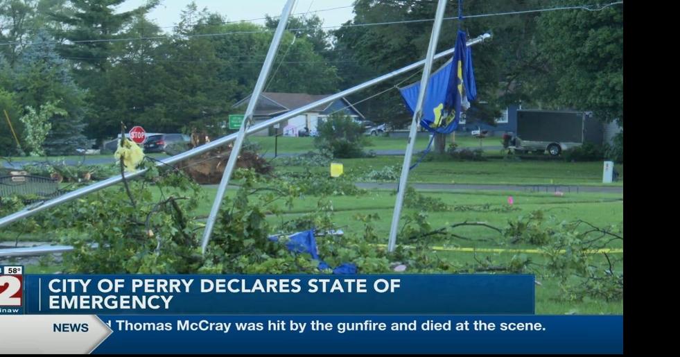 Residents who were in the path of Perry tornado react | News | abc12.com