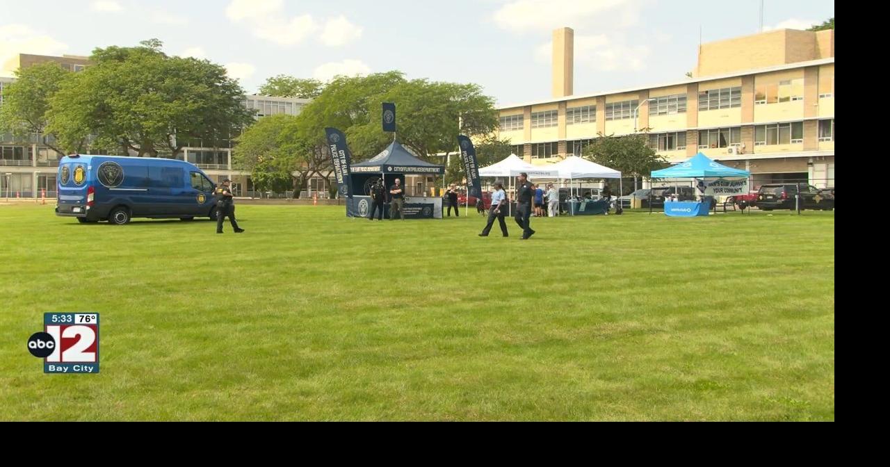 Flint Police Department held a recruiting event on Thursday | Local ...